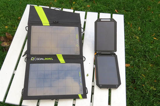 Test af to små, handy solcelle ladere - Fantastiske Ferier